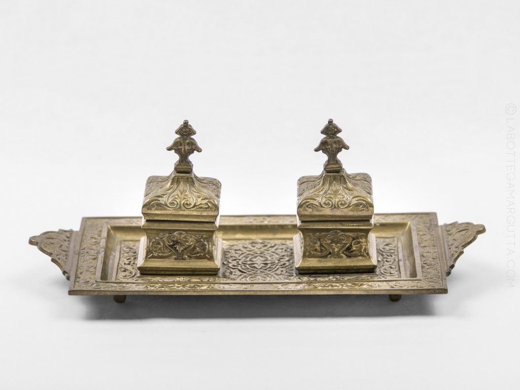 Calamaio in bronzo dorato. Francia, fine ‘800 - La Bottega Margutta